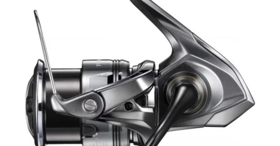 Shimano 24 Twin Power PV 4000M: Price / Features / Sellers / Similar reels